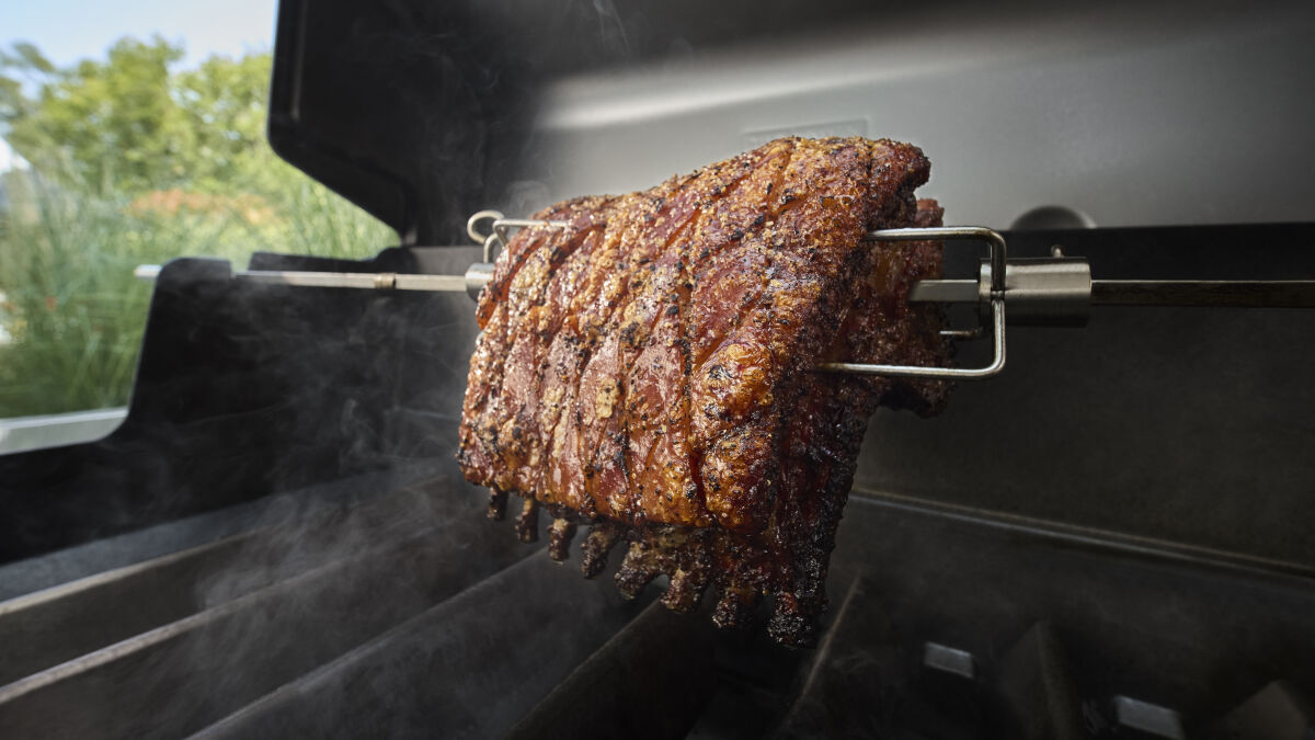 Weber Gasgrill Genesis EP-335W Mod.2025 inkl. Webers Grillen - Grillshop-24